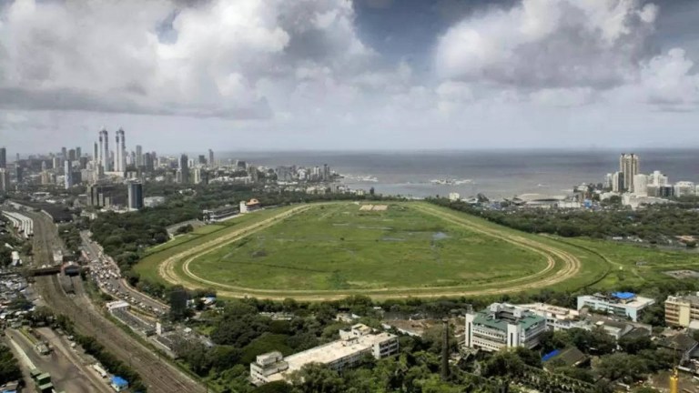 Mahalaxmi Racecourse, Mumbai: A mere open space or an eco-warrior ...